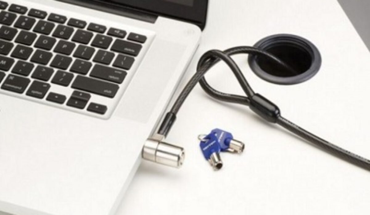 Laptop Lock: Does it really protect your Laptop? - Laptop Hub Laptop Lock: Does it really protect your Laptop? - Laptop Hub